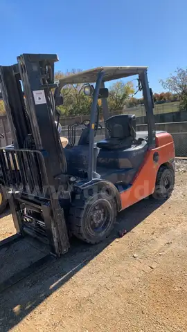 2010 Toyota 8FDU32 Forklift | GovDeals