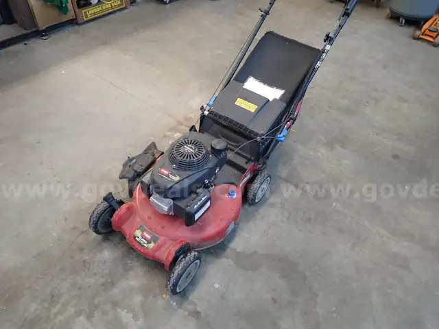Toro Push Mower | AllSurplus