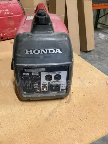 2012 Honda EU2000i Generator | AllSurplus