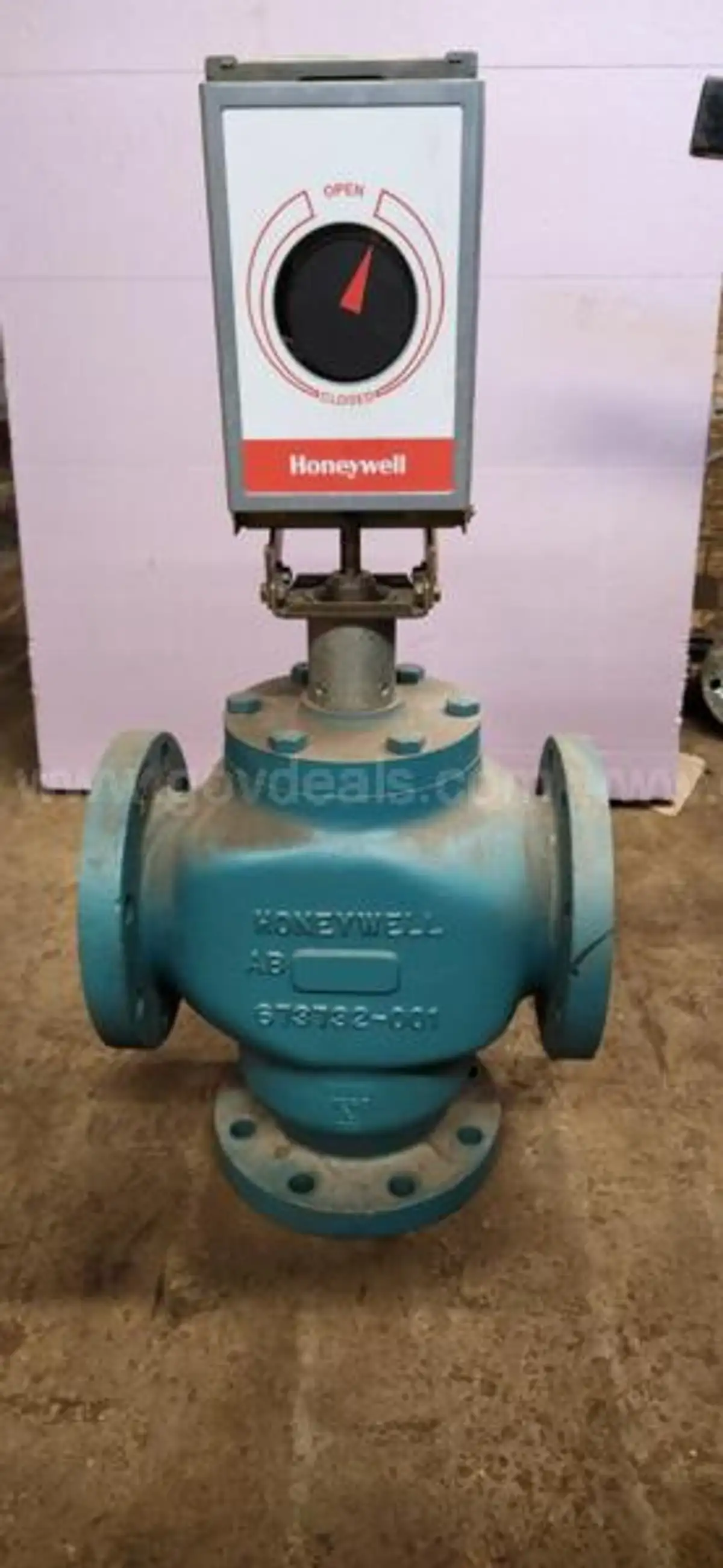 4" HONEYWELL THREE (3) WAY GLOBE MIXING VALVE | AllSurplus