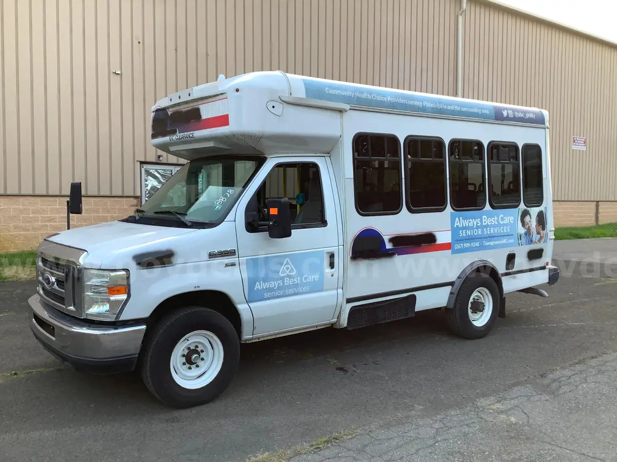 2016 Ford E350 12 Passenger Paratransit Van | GovDeals