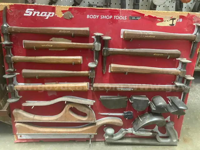 SNAP ON BODY REPAIR TOOLS | AllSurplus
