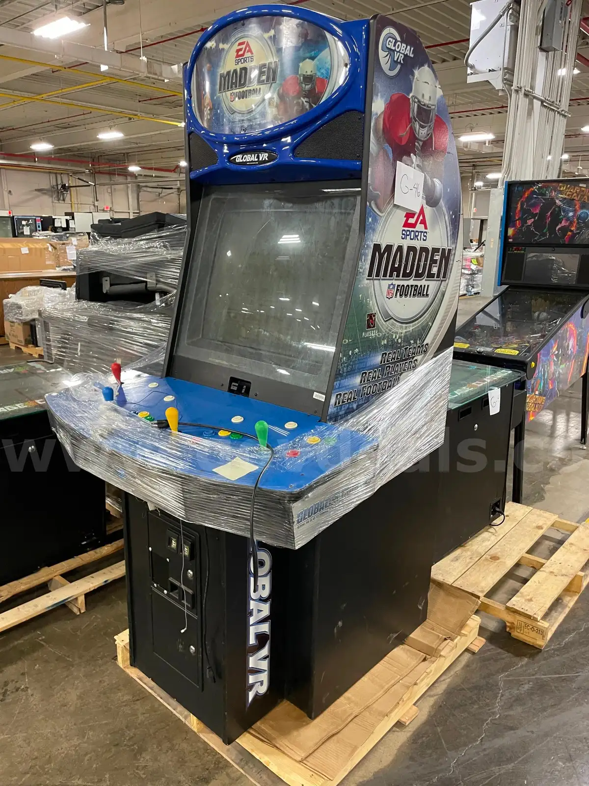 Madden Football Arcade Game | AllSurplus