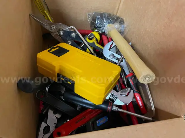 Lot of Random Tools | GovDeals