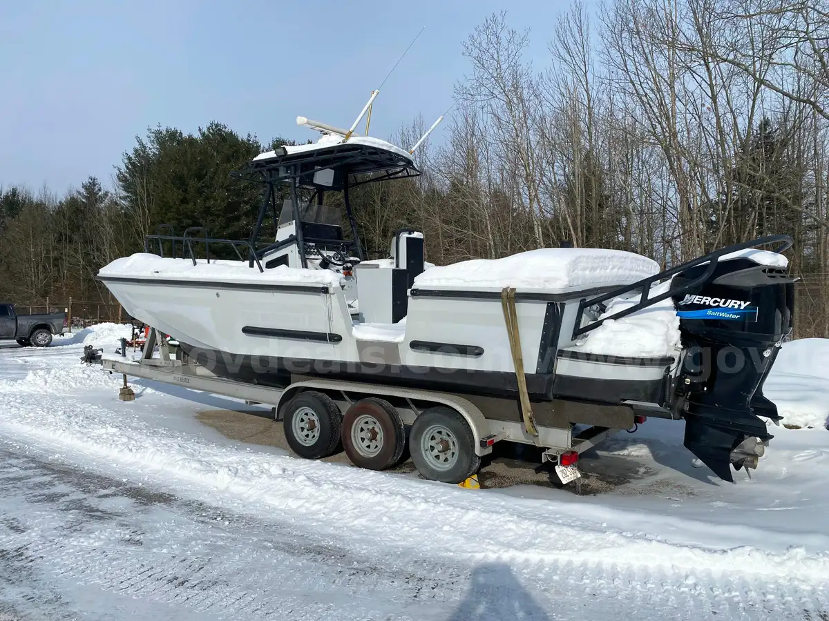 2000 Boston Whaler 27ft 270 GD Guardian Boat with Twin Mercury ...