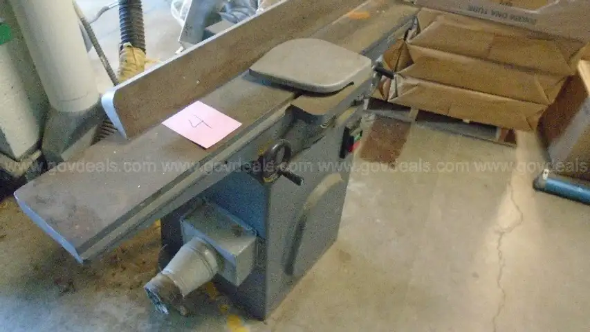 Rockwell Delta Series 37-220 Jointer | GovDeals