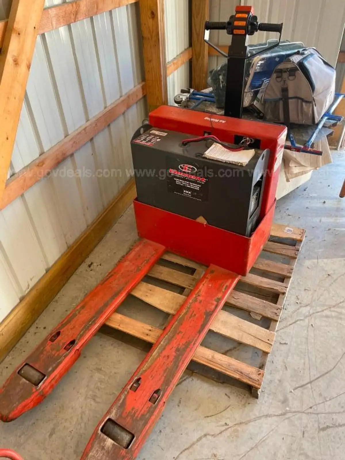 BT Electric Pallet Jack | GovDeals