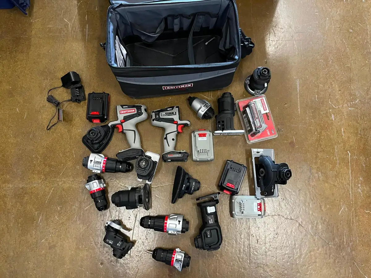 Lot of CRAFTSMAN Bolt-On Tools/Attachments | AllSurplus