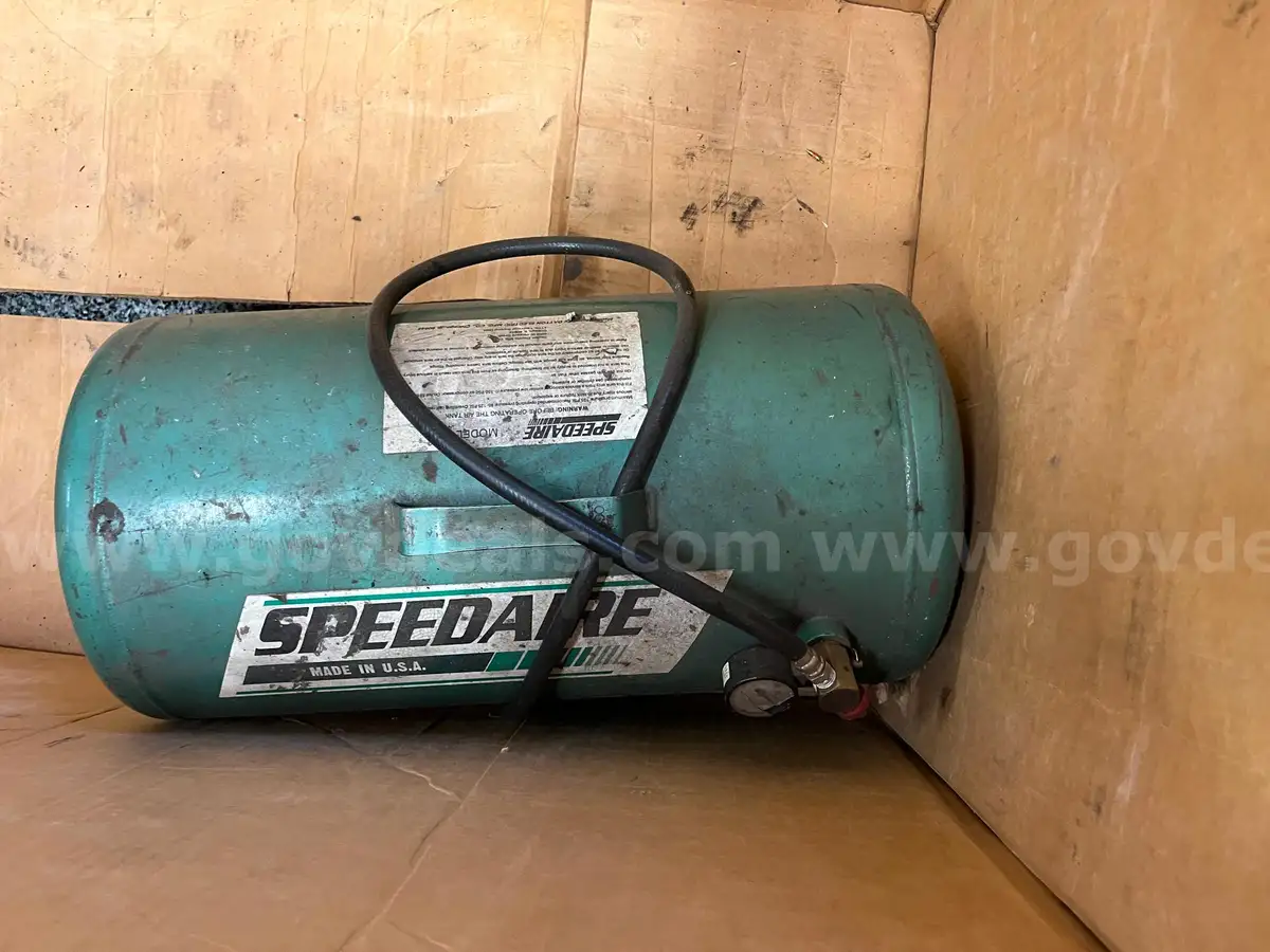 USED 5 Gal. Speedaire Tank for Auction | AllSurplus