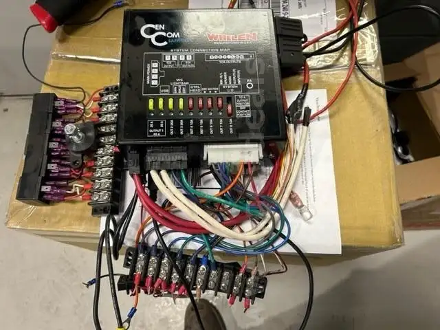 Carbide Cencom w/ Whelen Control Head (Lot 7) | GovDeals