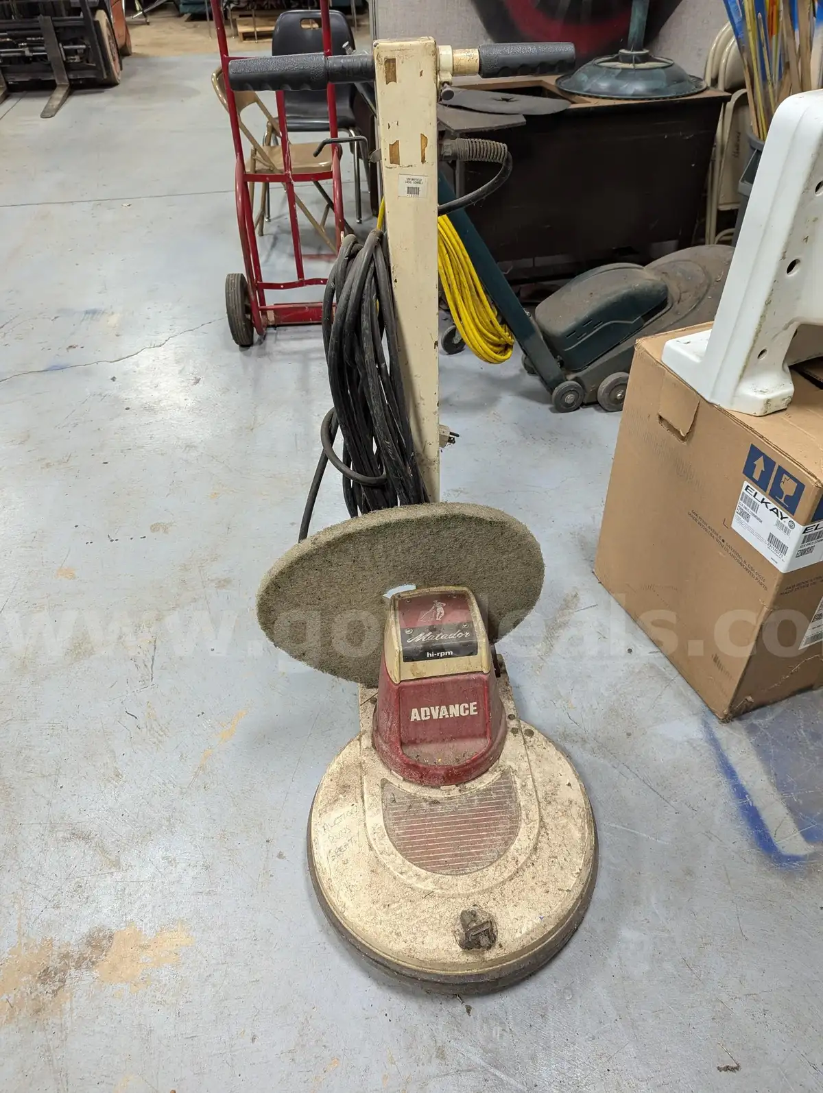 Advance Matador hi rpm scrubber | AllSurplus