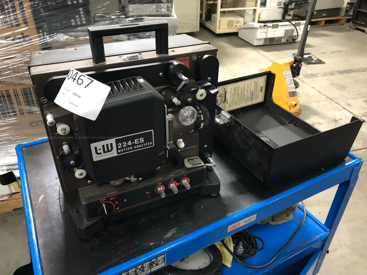 PROJECTOR: 16MM, OPTICAL MOTION ANALYZER | AllSurplus