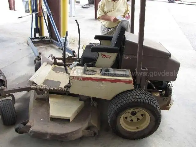 Grasshopper Mower 428D | GovDeals