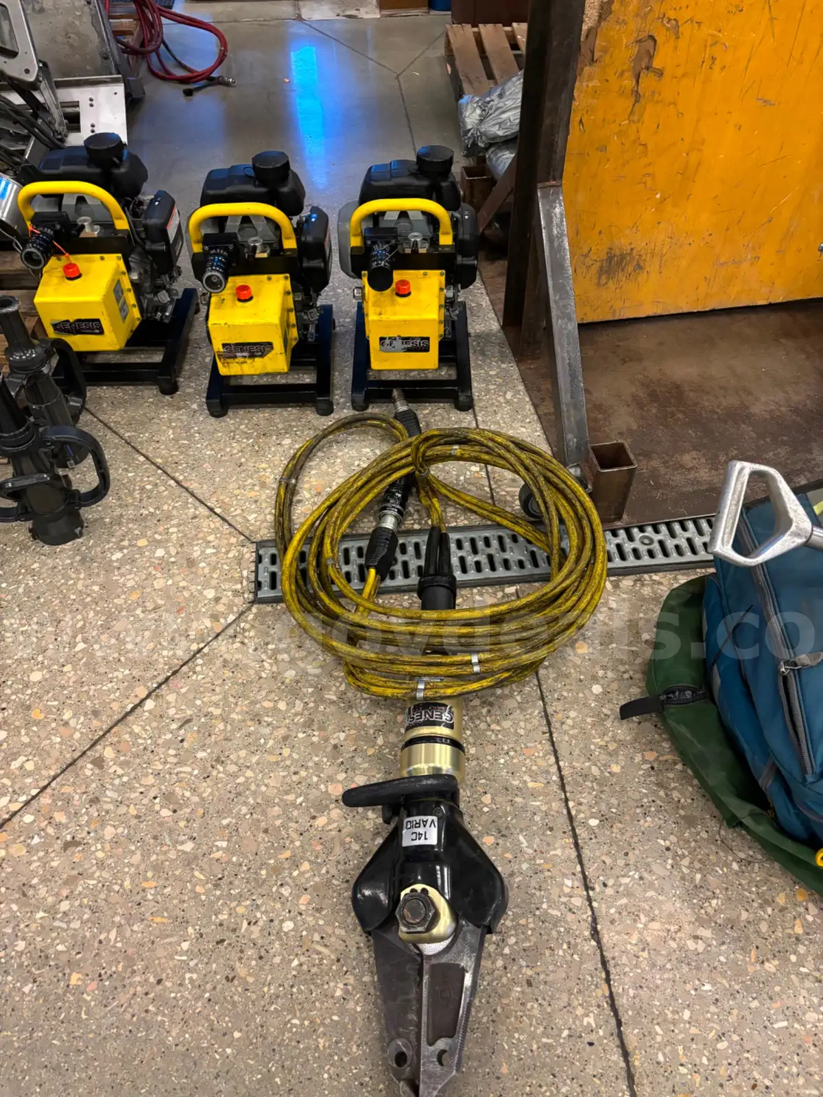 Genesis Combi Tool Extrication Tool, Hose, and Gas Power Plant | GovDeals