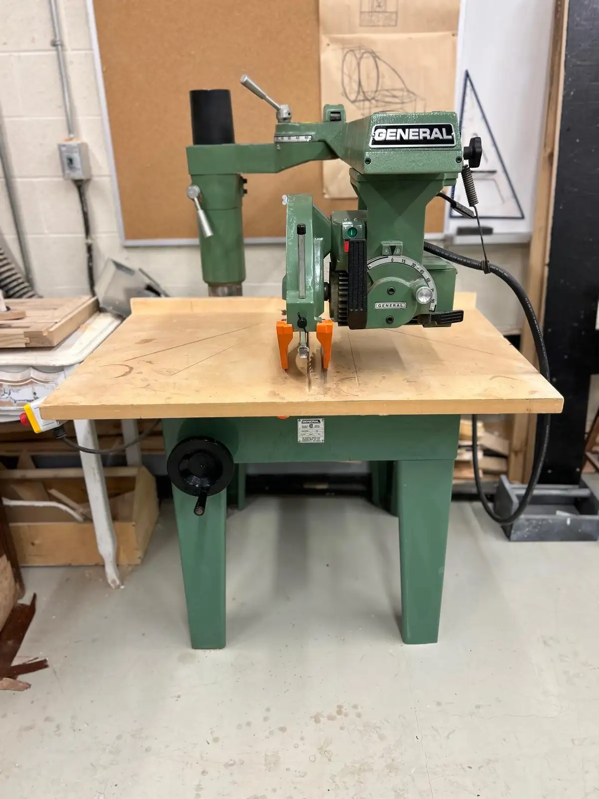 General International V-154 Radial Arm Saw | GovDeals