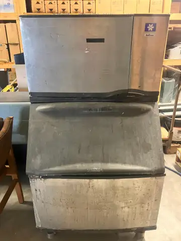 MANITOWOC ICE MACHINE | AllSurplus