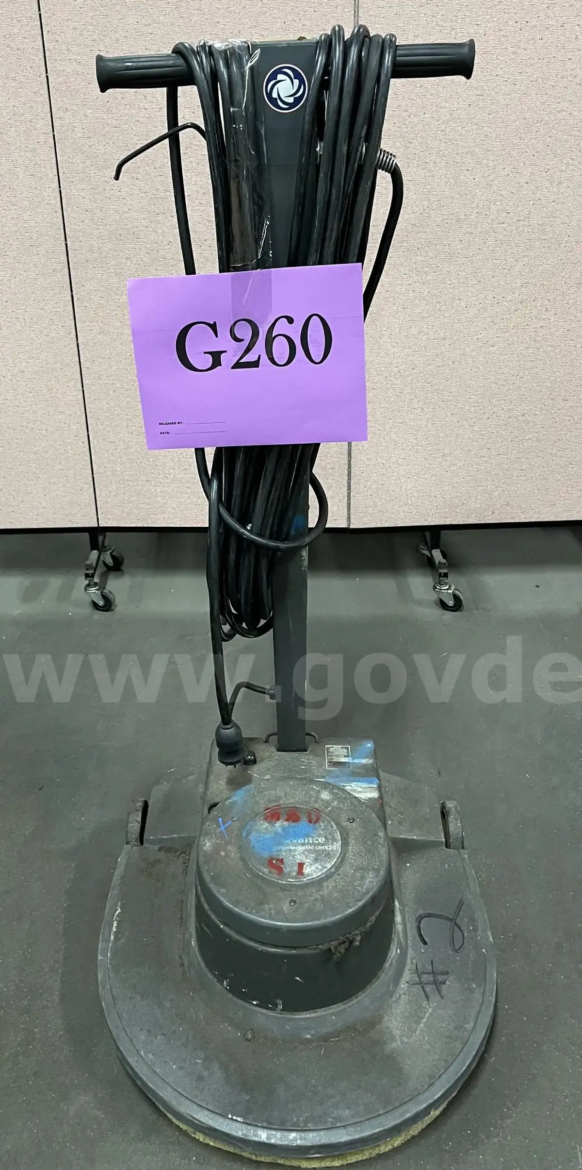 ADVANCE-WHIRLAMATIC UHS 20 FLOOR BUFFER- BURNISHER **** (I) | AllSurplus