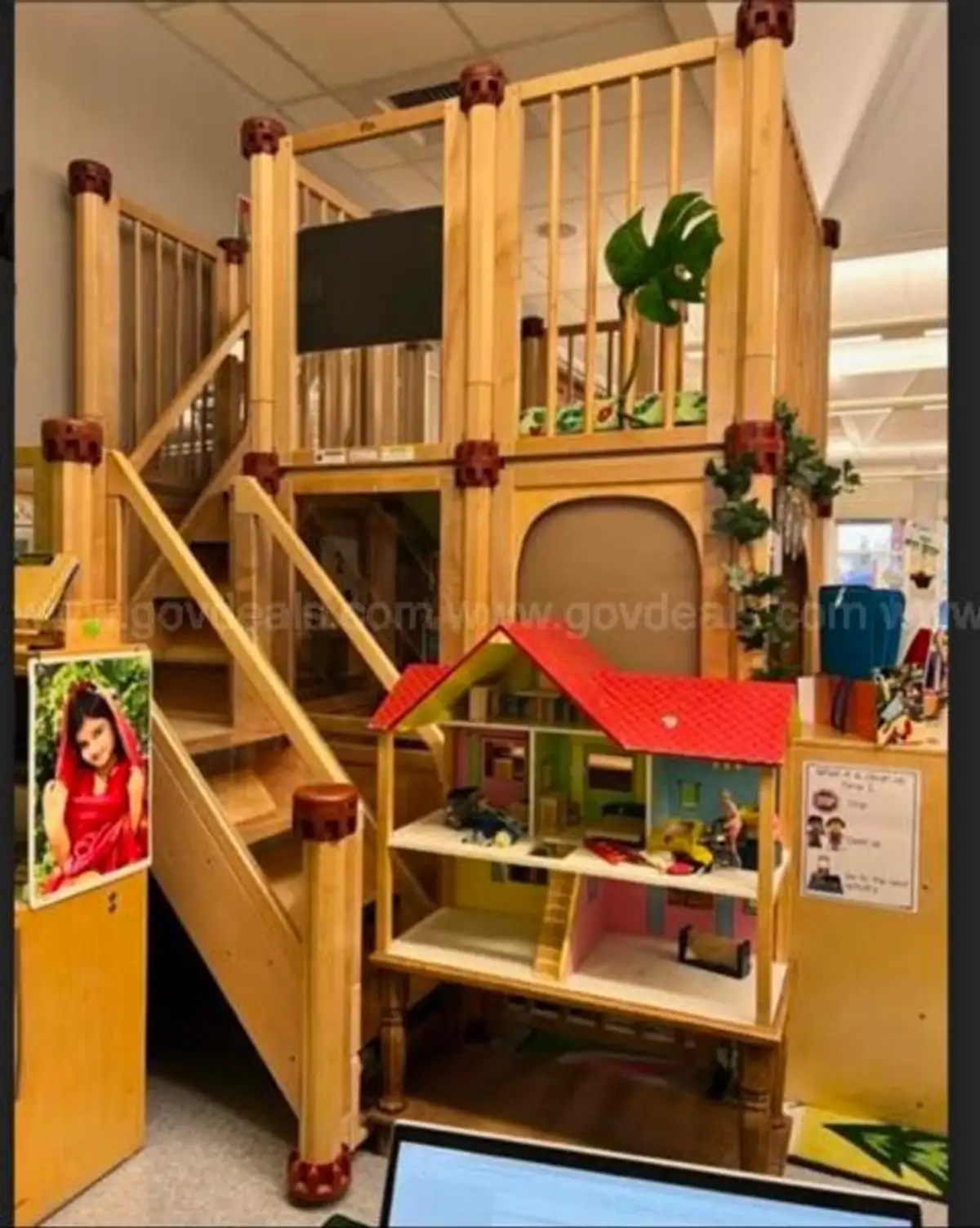 Children's Kid's Loft Play Structure Playhouse | AllSurplus