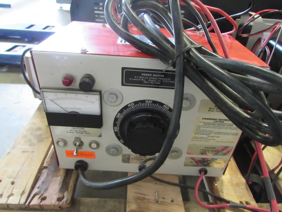 E-Z Red Battery Charger | GovDeals