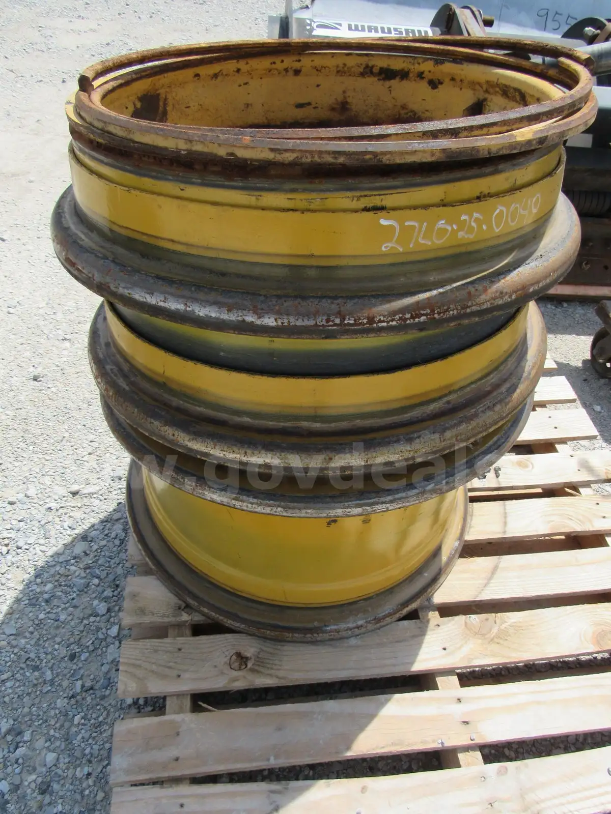 John Deere Motor Grader Rims | AllSurplus
