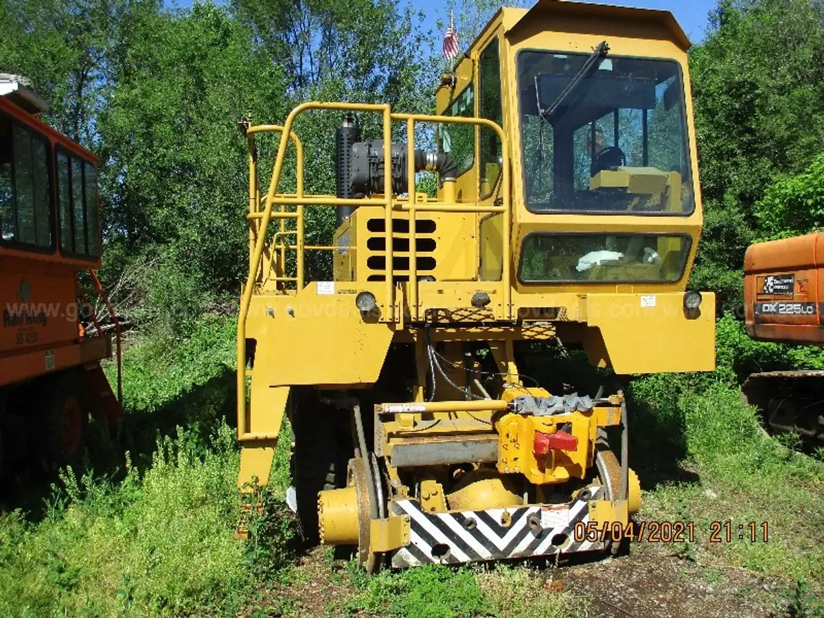 Trackmobile Hercules Railcar Mover | AllSurplus
