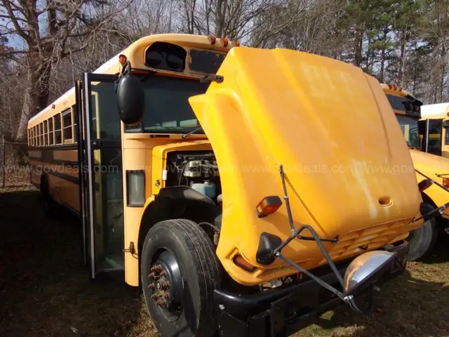 2006 Blue Bird Vision | AllSurplus