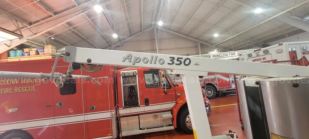 Apollo 350 exercise station | AllSurplus