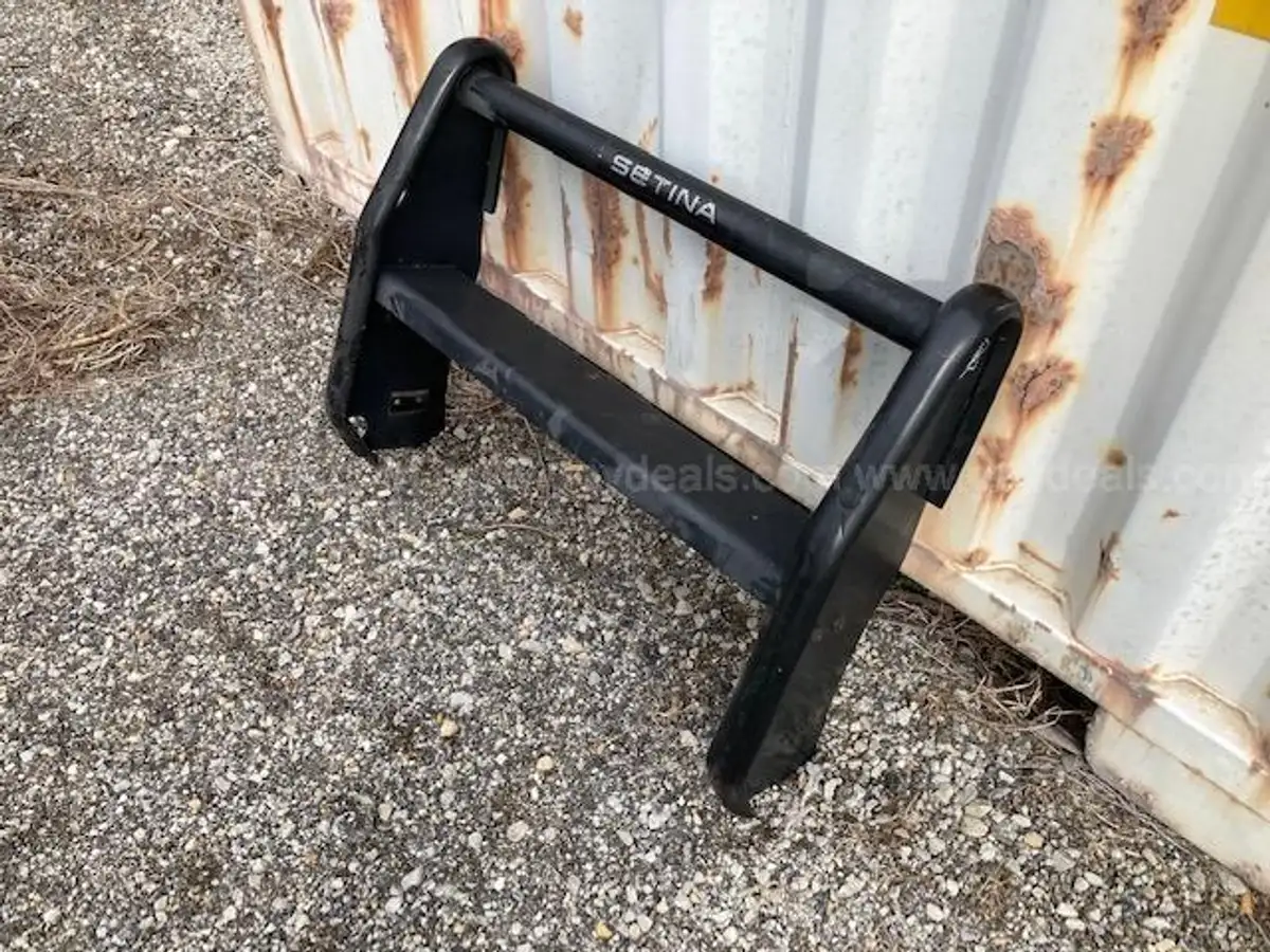 Setina Push Bumper | AllSurplus