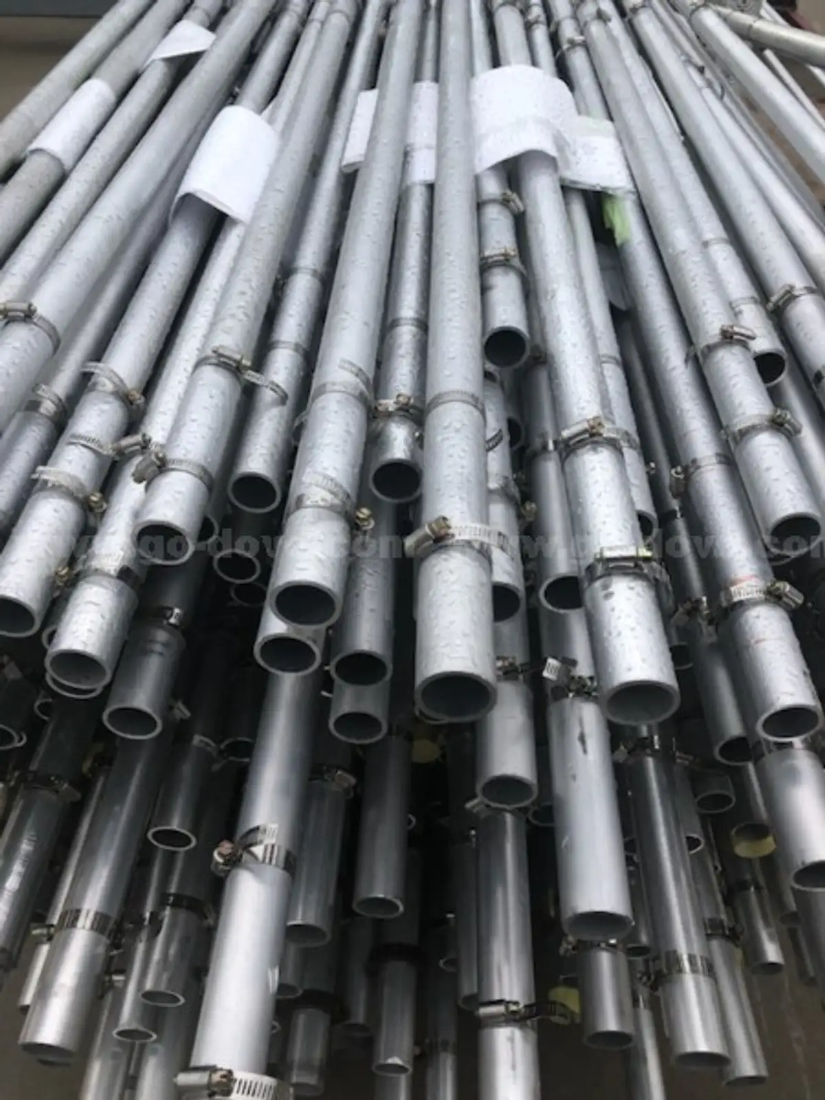 Lot of 50 Aluminum Poles (2489610) Charleston | AllSurplus