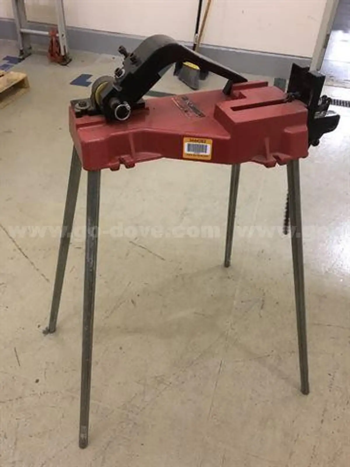 Milwaukee Portable Bandsaw Table | AllSurplus