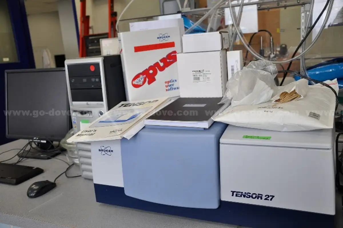 Bruker Tensor 27 FTIR Spectrometer | AllSurplus