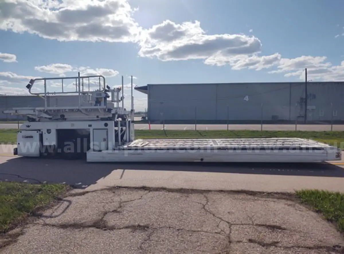 2001 LANTIS 929 Cargo Loader 220" - Diesel | AllSurplus