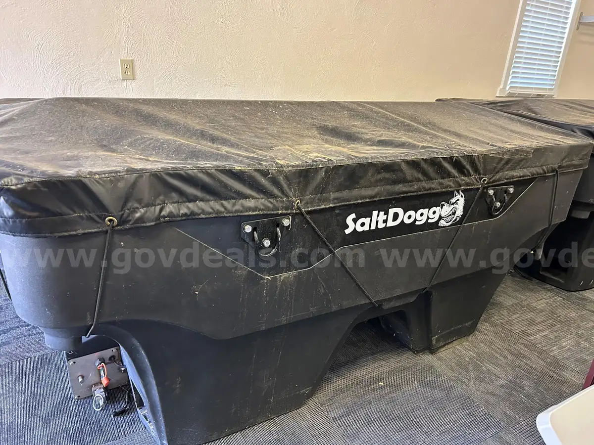 Salt Dogg Salt Spreader | AllSurplus