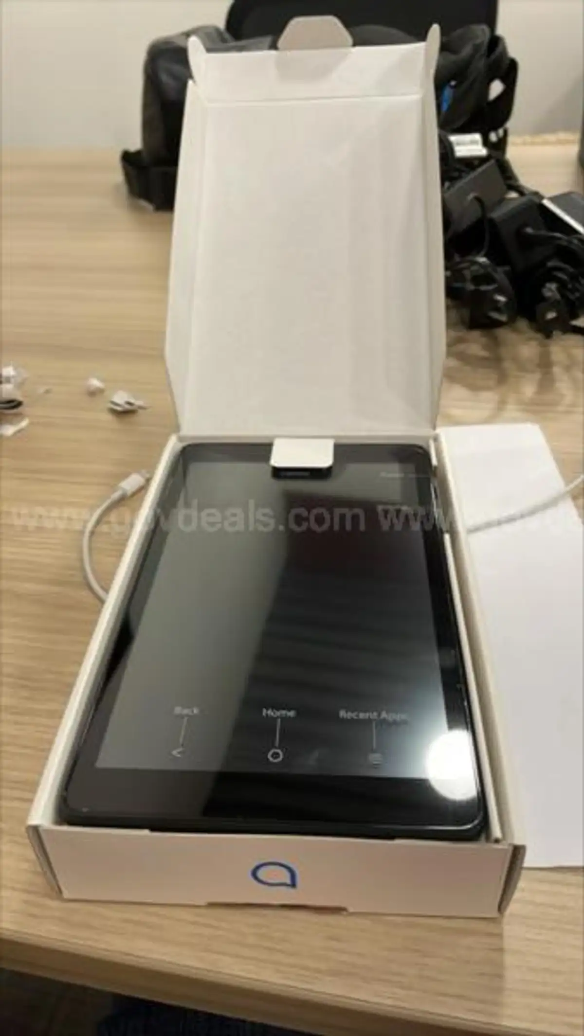 Acatel Joy Tablet 9029w Tablet (Tablet 3) | AllSurplus