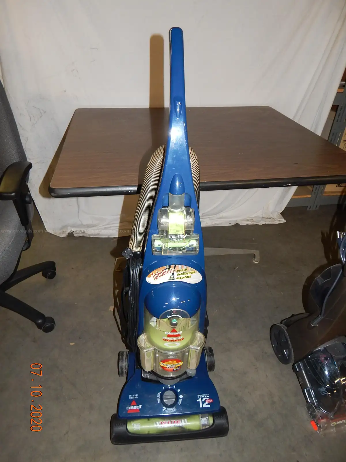 Bissel Vacuum | GovDeals