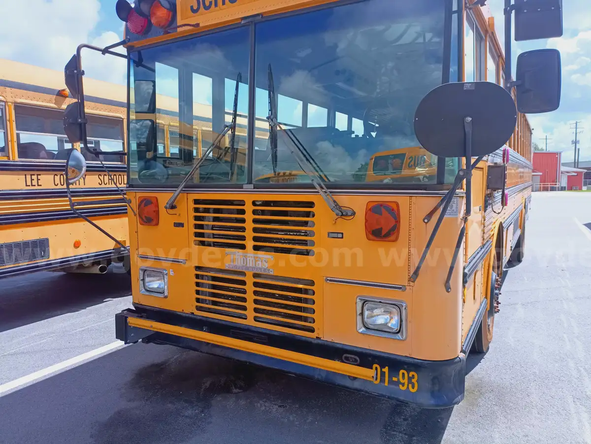 2001 THOMAS SCHOOL BUS | AllSurplus