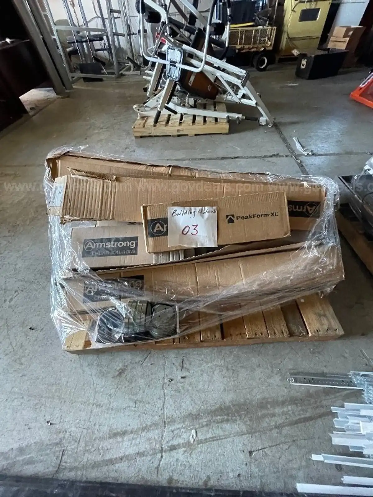 Misc Building materials | AllSurplus