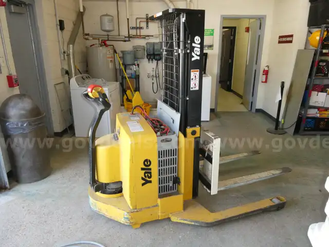 Yale Forklift | GovDeals