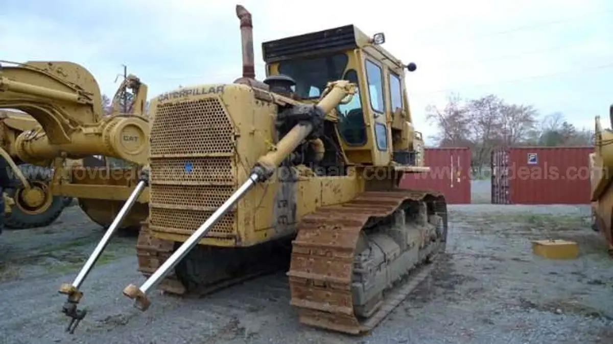 1980 Caterpillar D8K Enclosed Cab with Blade | GovDeals
