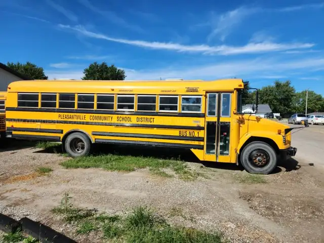 2001 Thomas School Bus | GovDeals