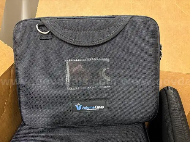 15 Chromebook Carry Case | AllSurplus