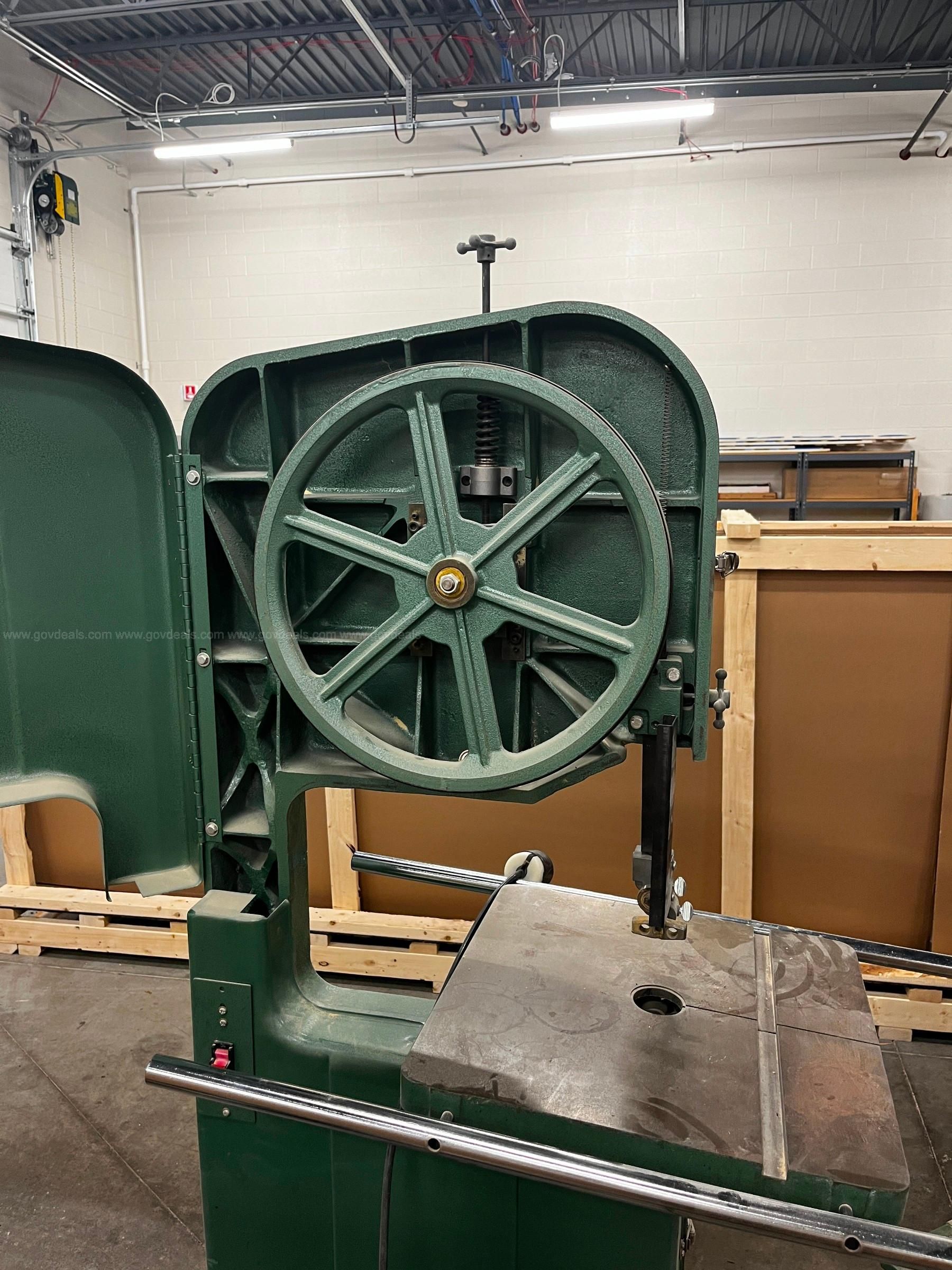 Grizzly 16 Band Saw on rolling dolly GovDeals