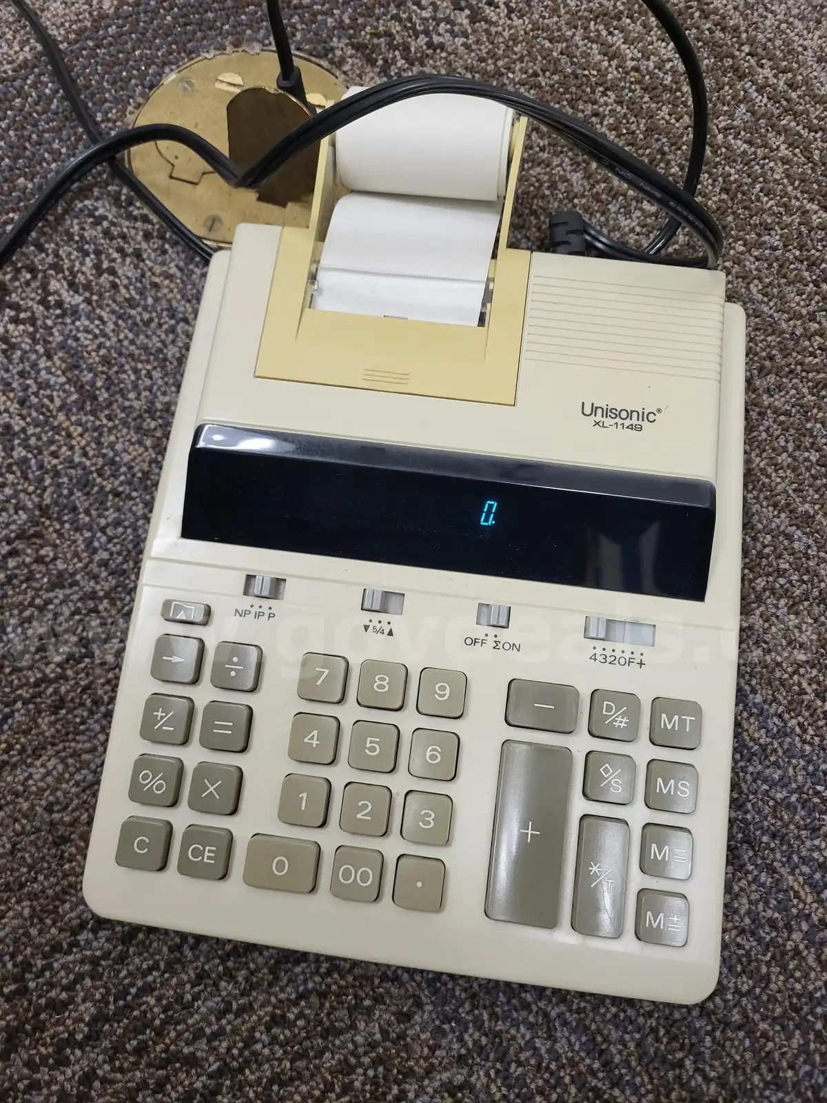 Unisonic XL-1149 Calculator | GovDeals