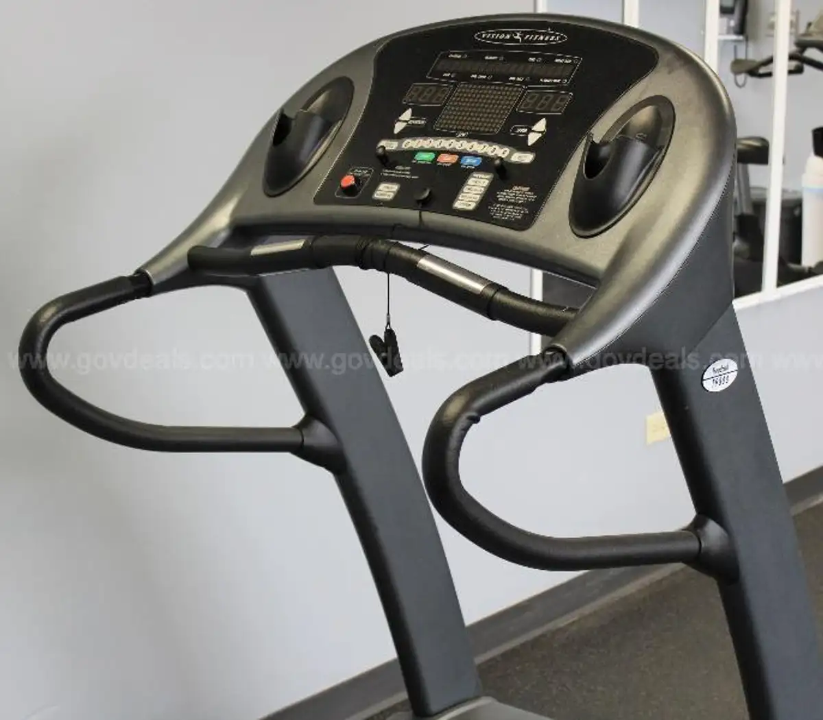Vision Fitness T9800 Treadmill | AllSurplus