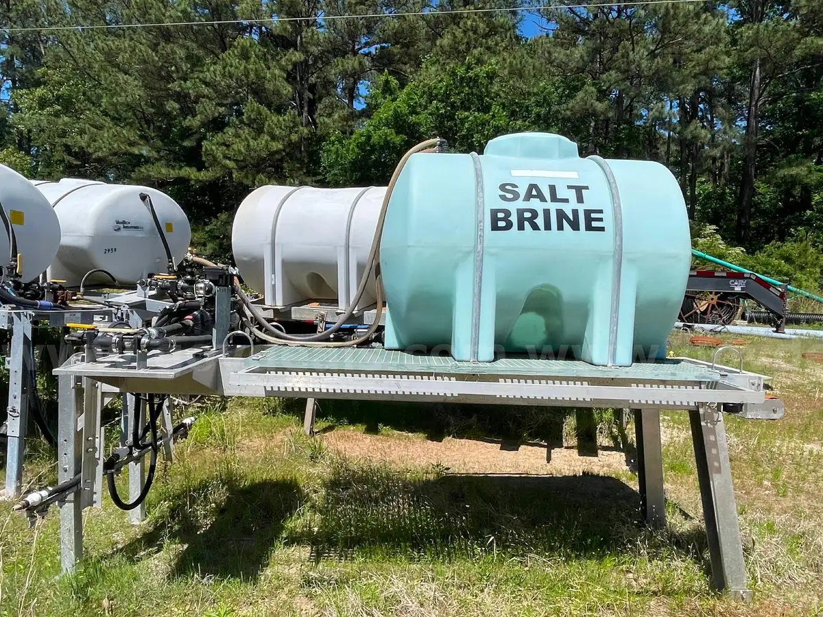 Brine sprayer Lot 3 | AllSurplus