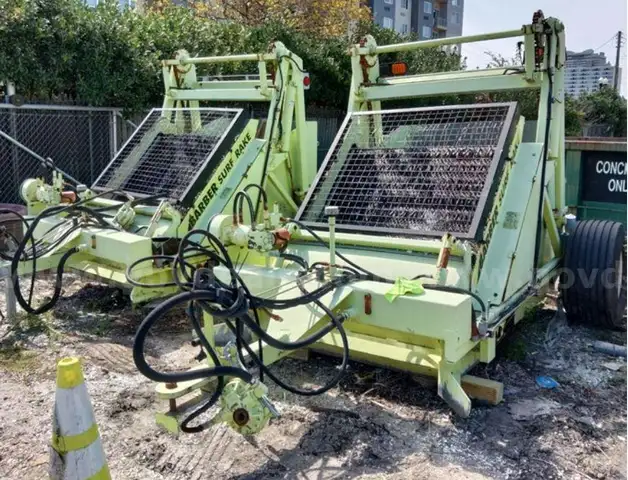 Lot of (2) 2011 Barber 400HD Surf Rakes | GovDeals