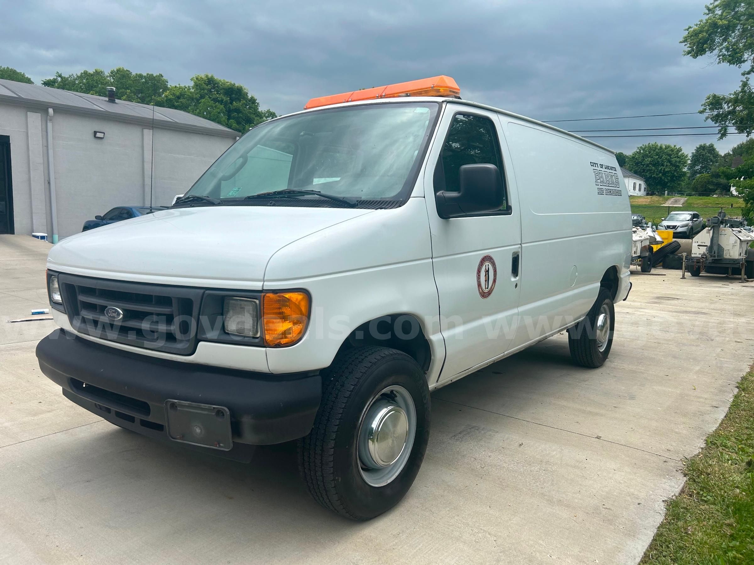 2006 ford econoline e350 store