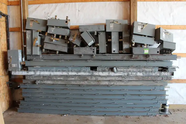 Westinghouse 3-phase Bus Duct | AllSurplus