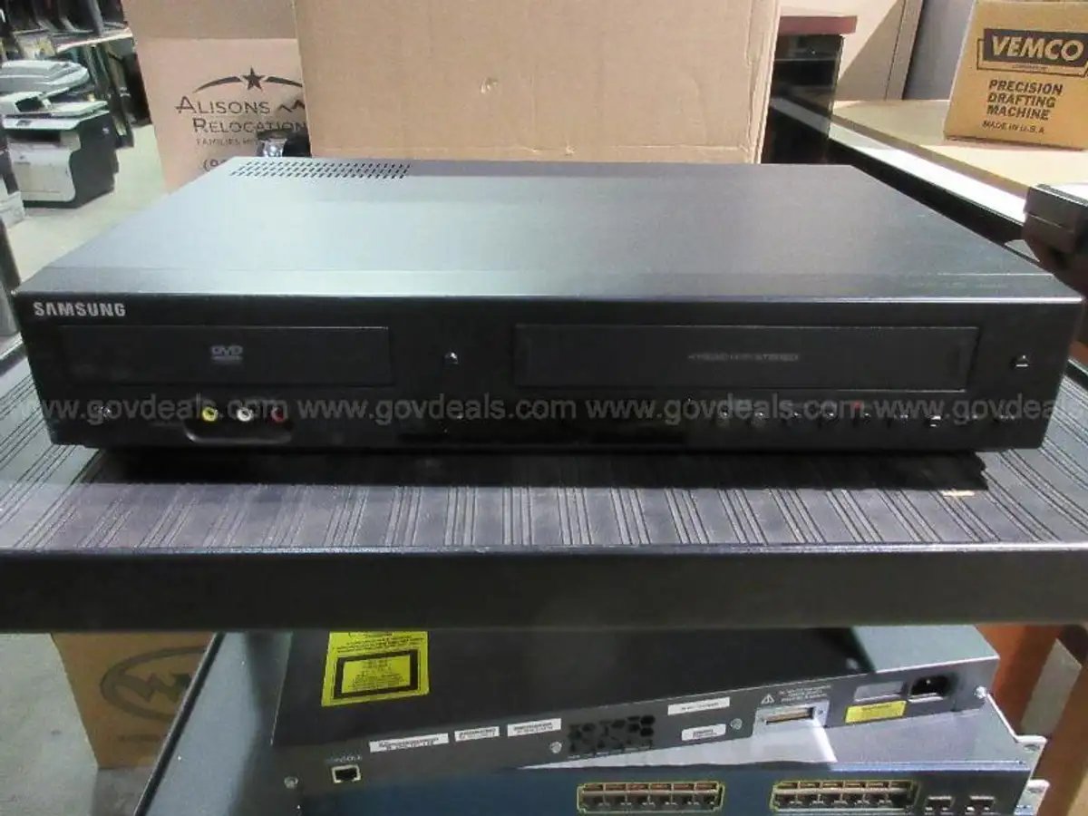 Samsung VCR/DVD Combo | AllSurplus