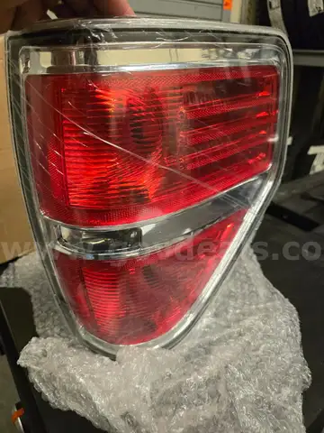 Ford Tail Lights | GovDeals